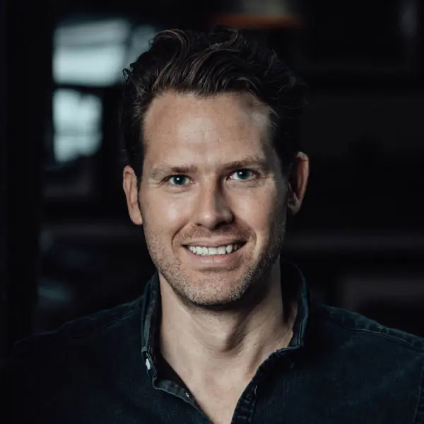 ­Rundum sorglos zum eigenen Padel-Platz